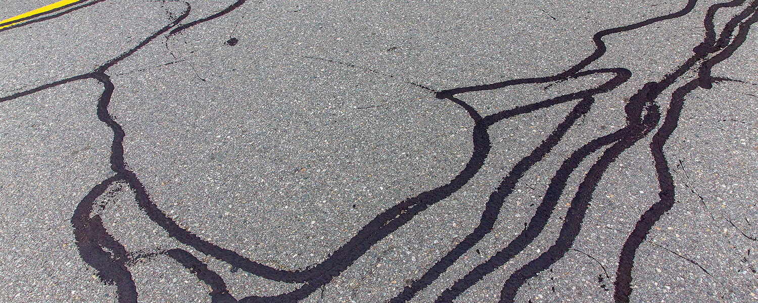 Asphalt Crack Sealing, Brant's Asphalt